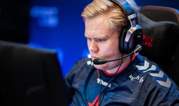 Top 10 wealthy players in CS:GO - Ensigame